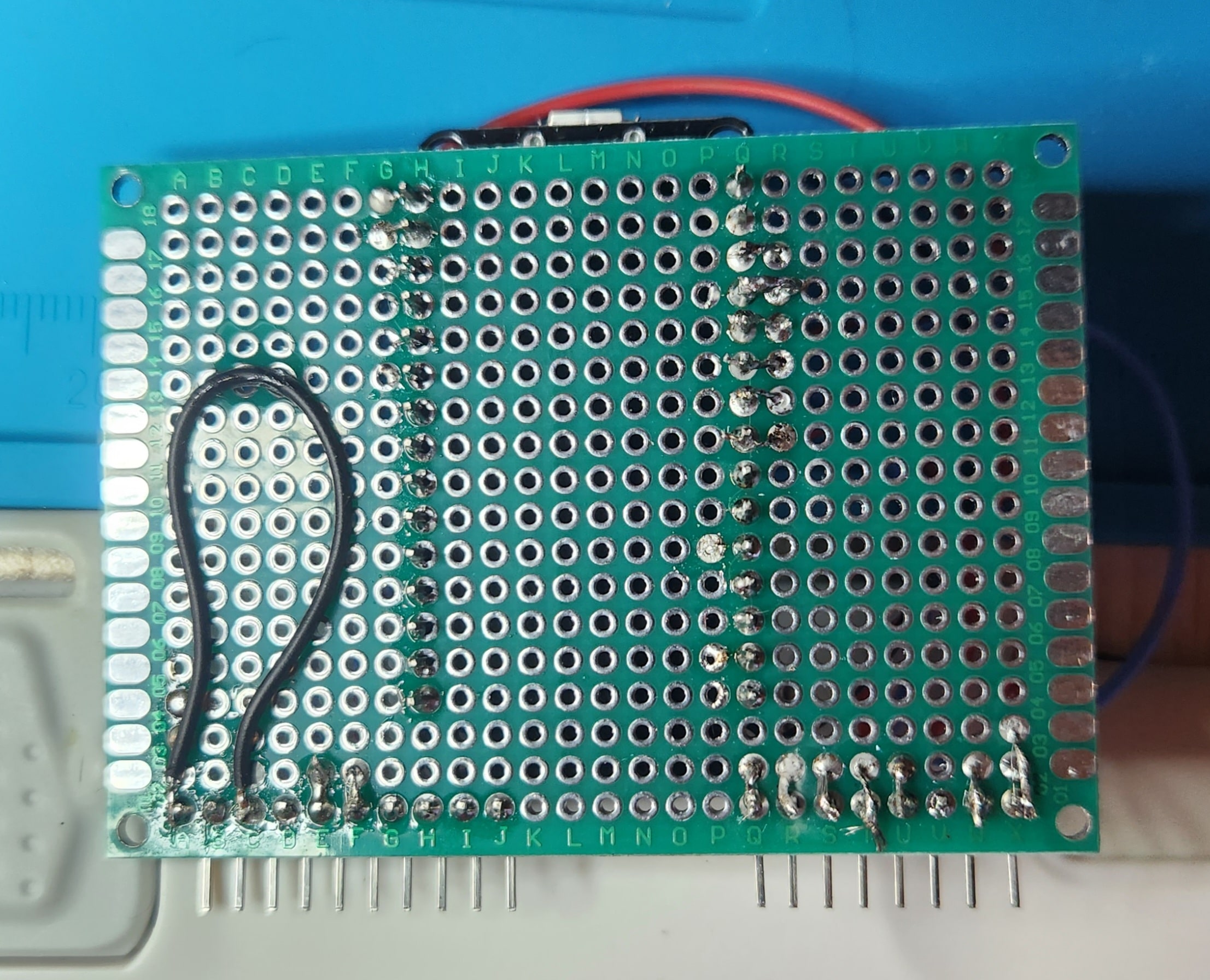 Soldering an ESP8266 chip on a PCB for the Flipper Zero - RedFox's ...